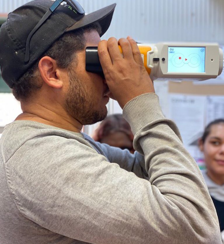 Case studies and white papers | QuickSee Free Handheld Autorefractor ...