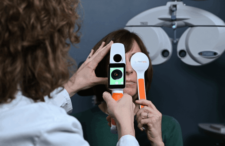 Streamlining eye exams with QuickSee Free Pro: a clinical efficiency ...